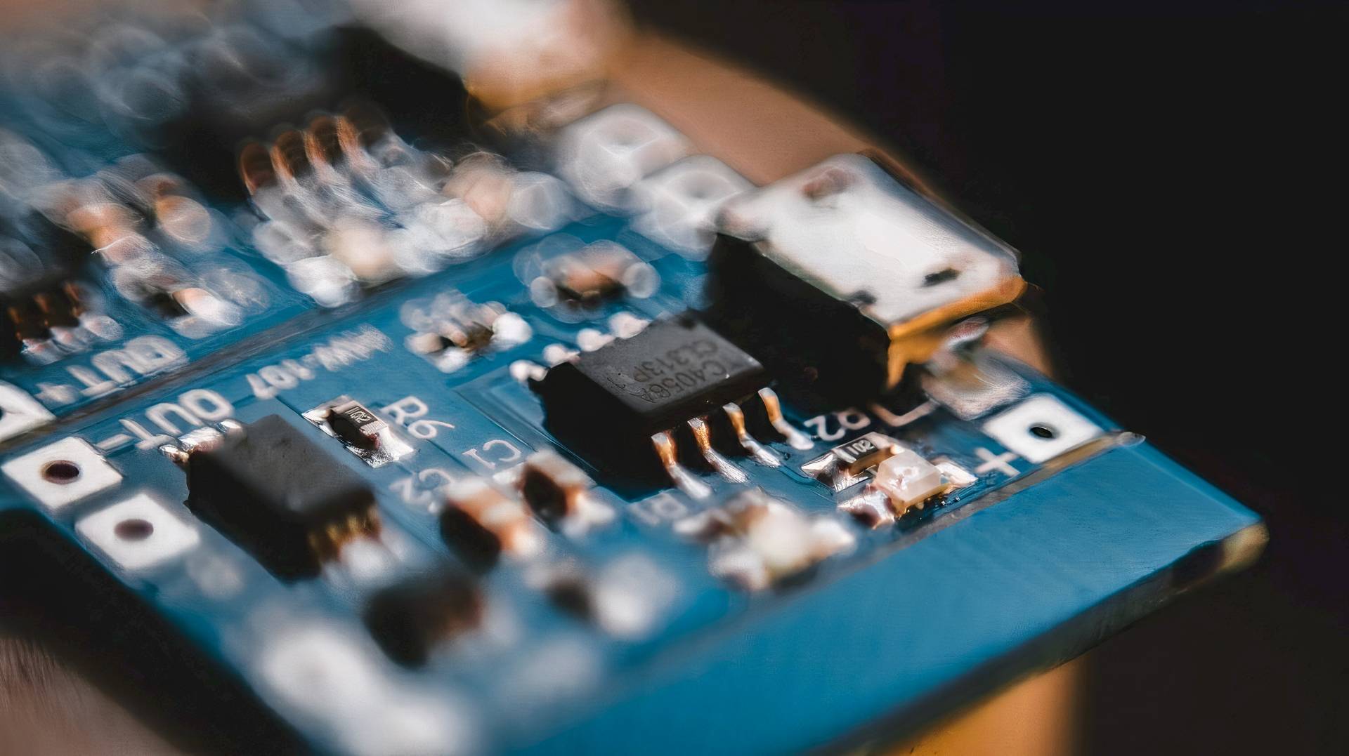 Micron Announces Investment in India Chip Facility