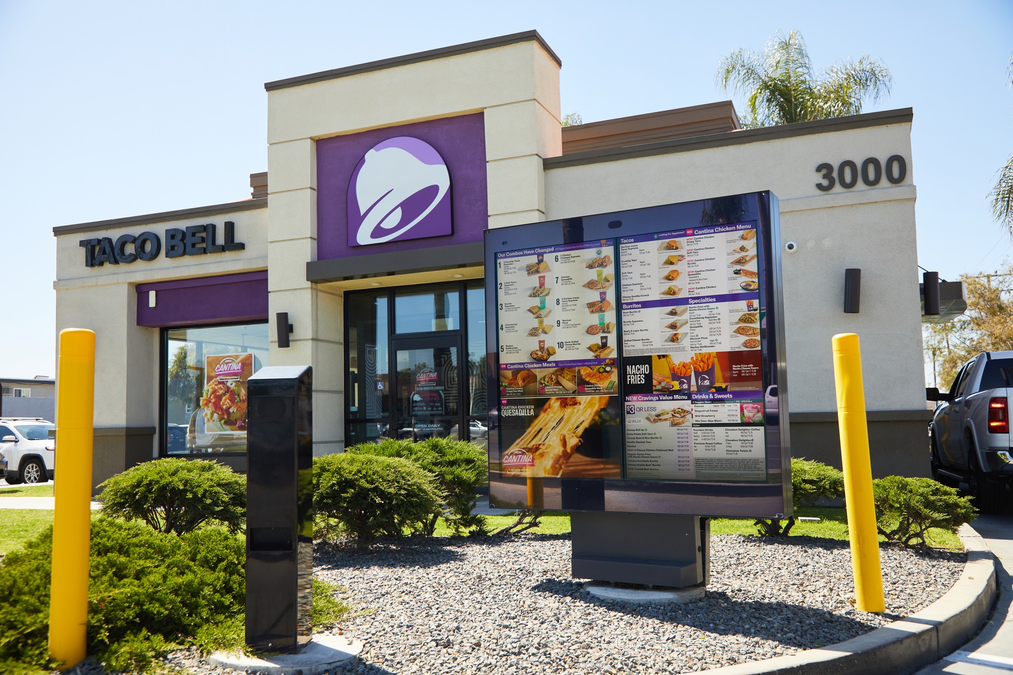 Taco Bell is rolling out AI drive thru in hundreds of stores » Ruberli