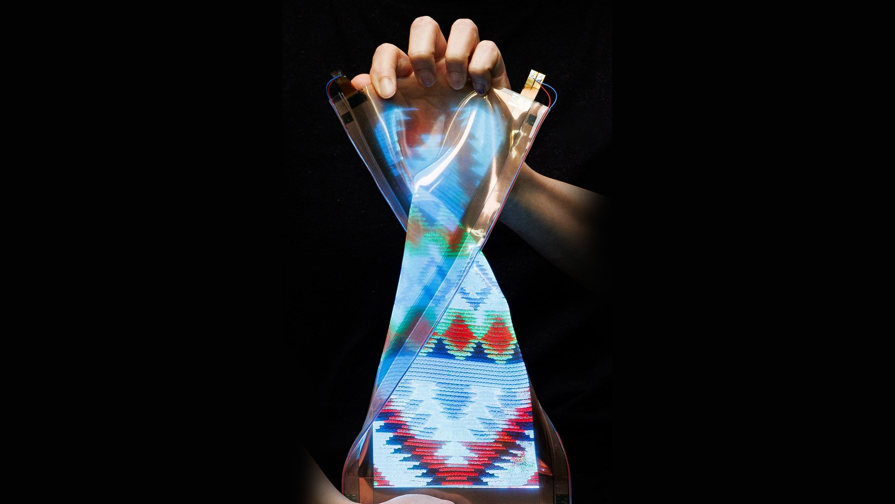 LG gives glimpse into the future with stretchy display » Ruberli